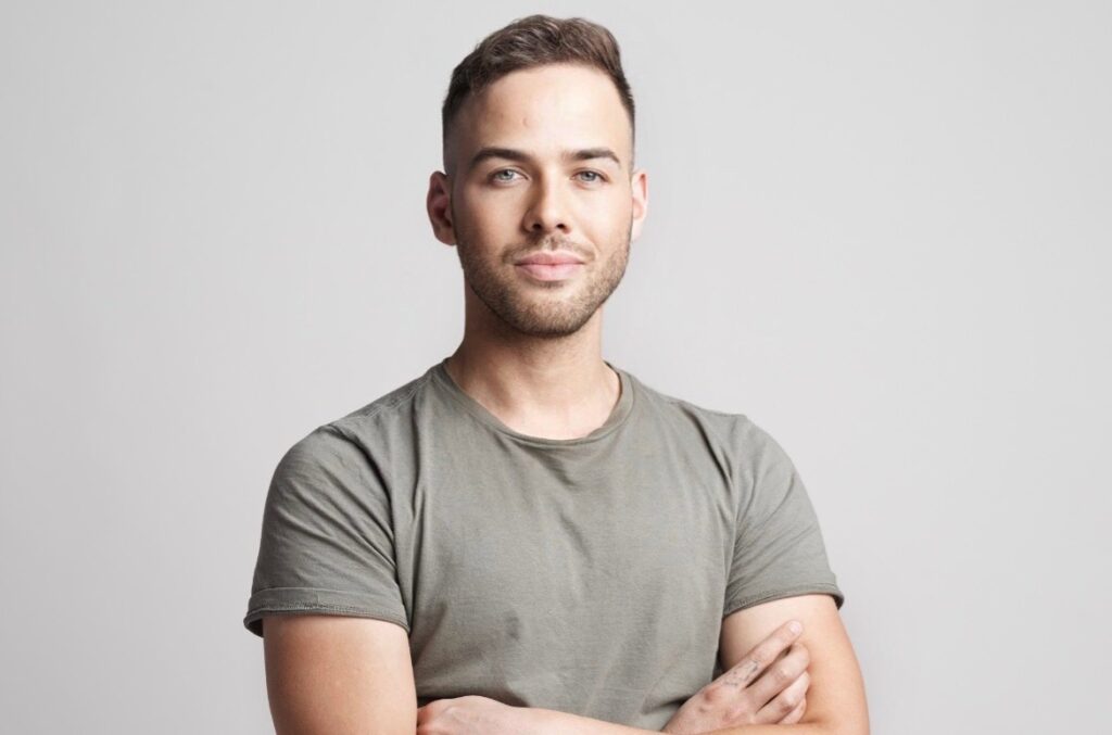 This former MAFS contestant is changing the way we apply serum - FashioNZ